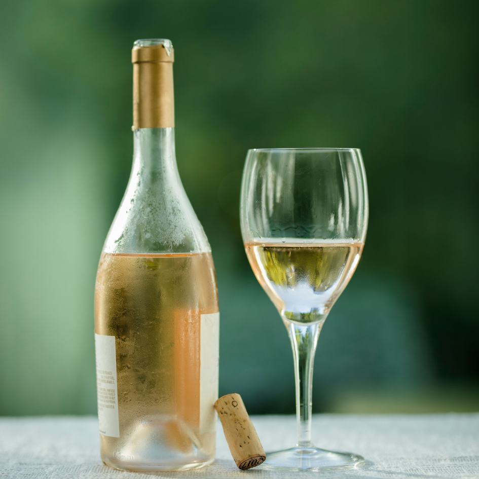 A Guide to the Different Winemaking Processes Used to Produce Rosé Win ...